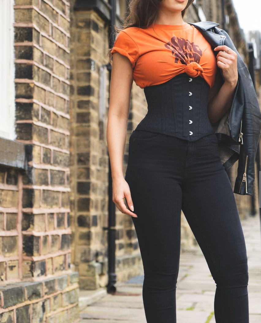 Guide Complet Des Corsets En Acier